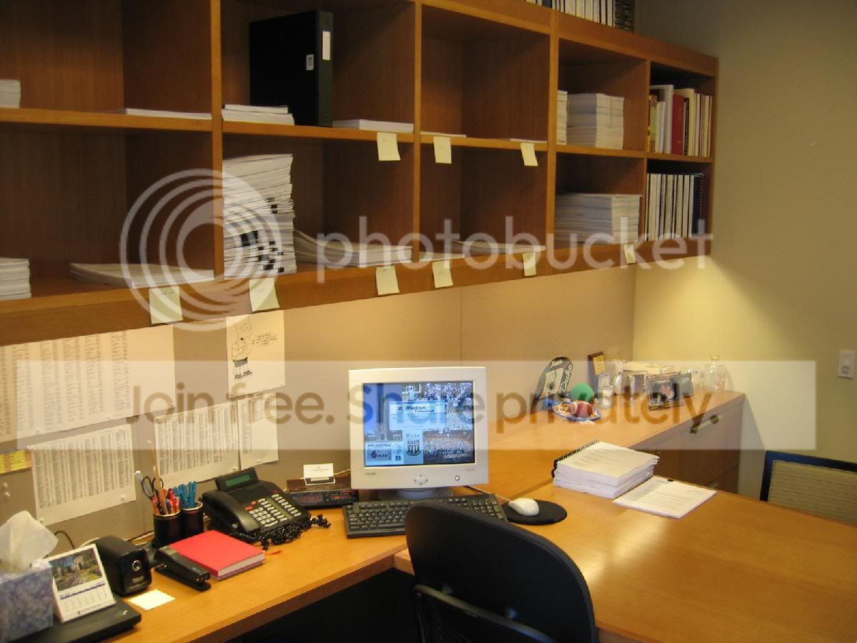 Describe Your Office/work Environment - Airliners.net